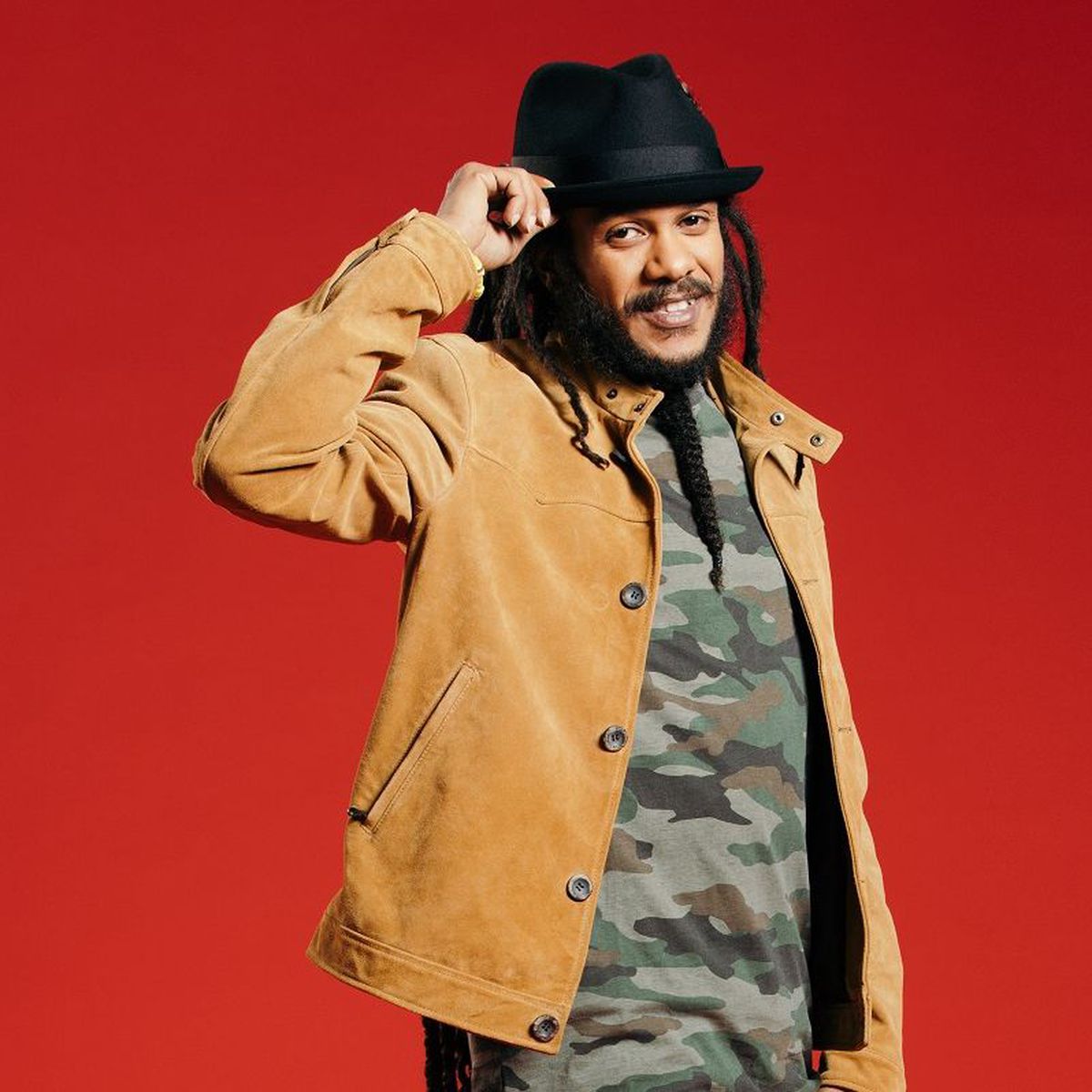 YANISS ODUA – Skinfama